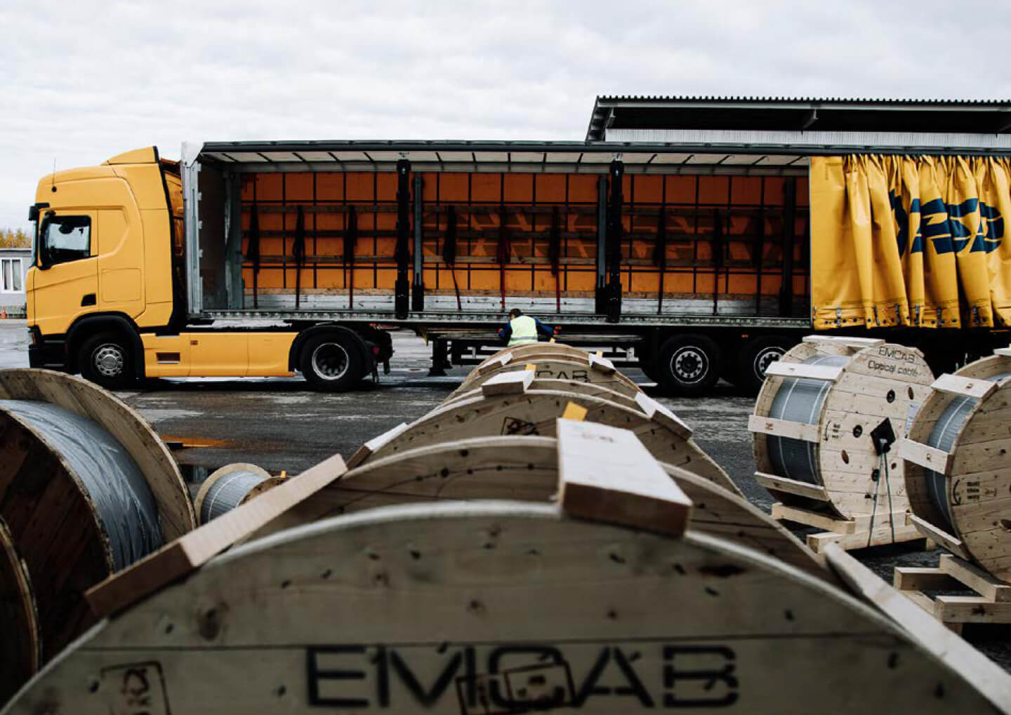 Emcab - Incab Franchise